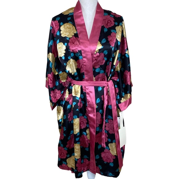 Contessa Di Roma | Intimates & Sleepwear | Contessa Di Roma Floral ...